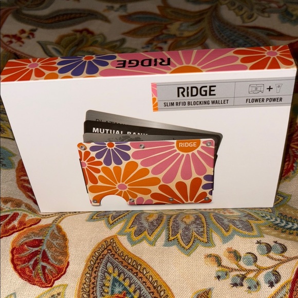 Ridge | Bags | Ridge Slim Rfid Blocking Wallet Flower Power New | Poshmark